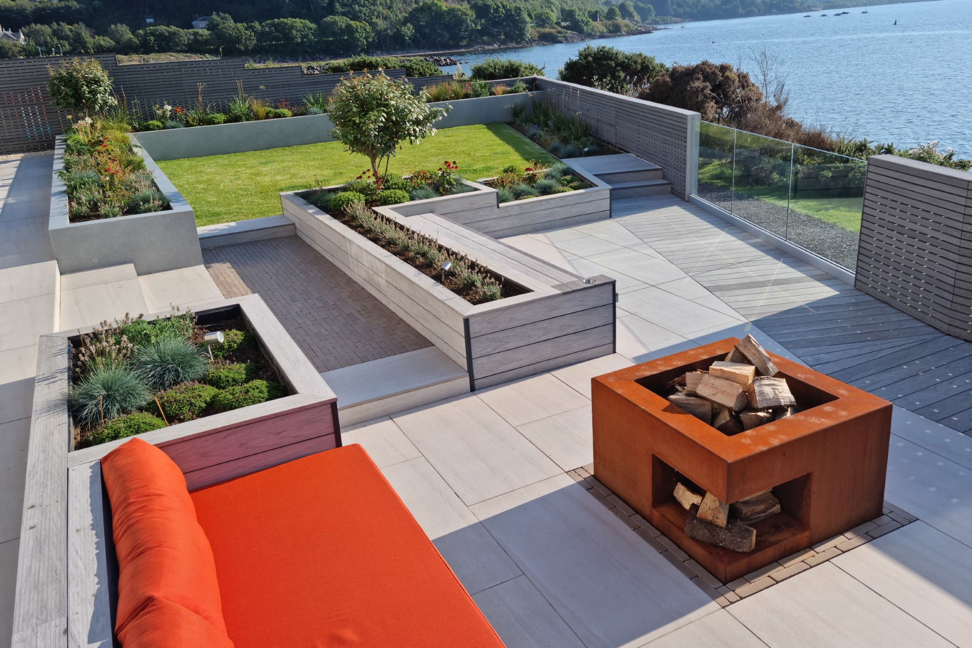Multi-award-winning garden design, build and landscape maintenance ...